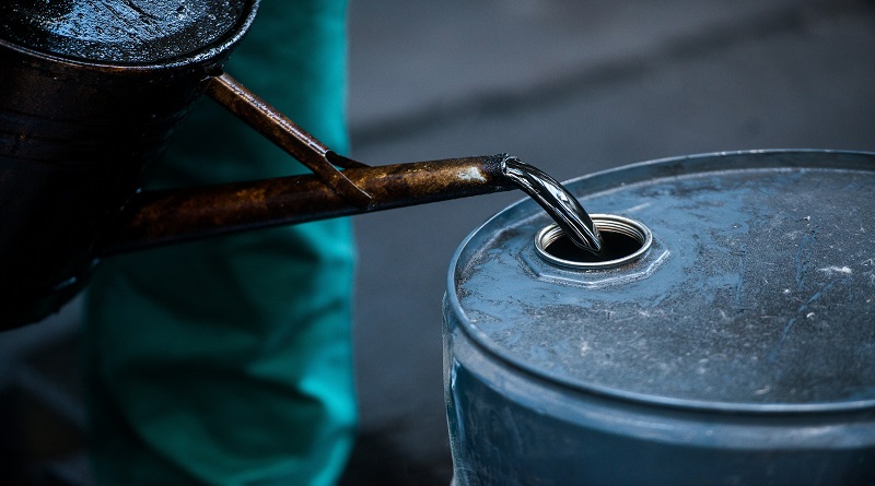 How many kilograms does a barrel of crude oil weigh - Reelfinancial.com